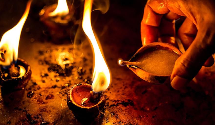 Maya: The Power of Projection – Himalayan Institute Online